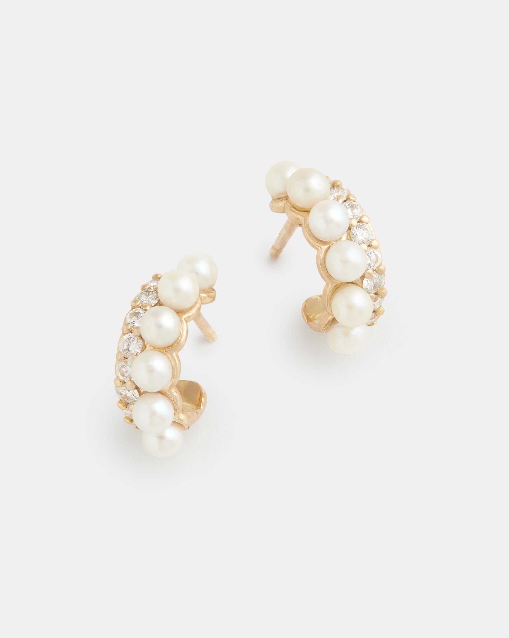Pearl and Diamond Hoop – Jamie Wolf